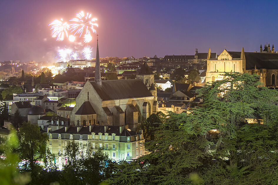 Les festivités des 13 et 14 juillet à Poitiers - sortir.grandpoitiers.fr